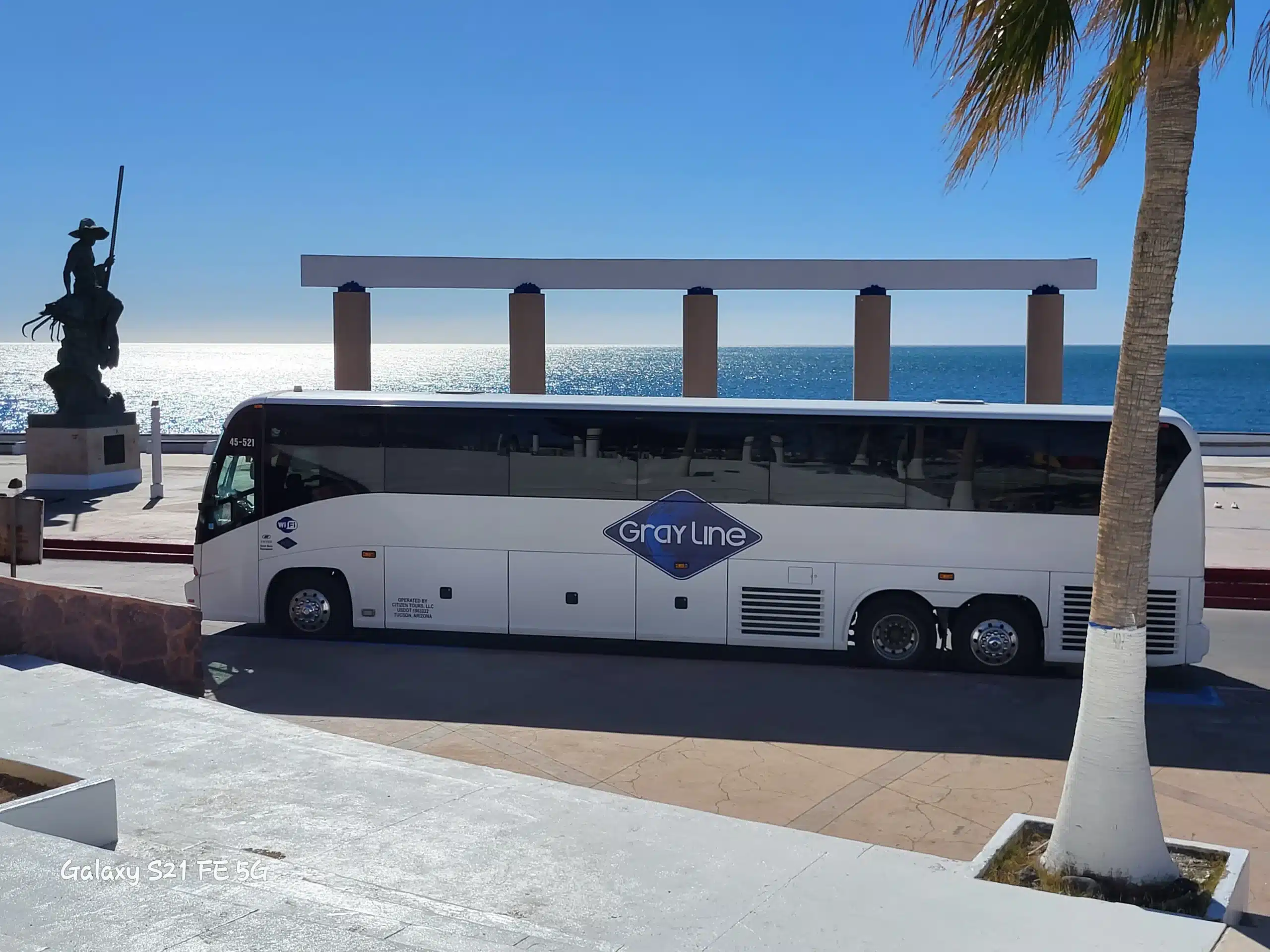Long-Term Charter Bus Rentals for Film Production in Tucson